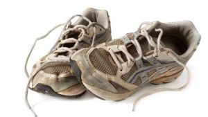 Bruised Heel - Symptoms, Causes, Treatment & Taping